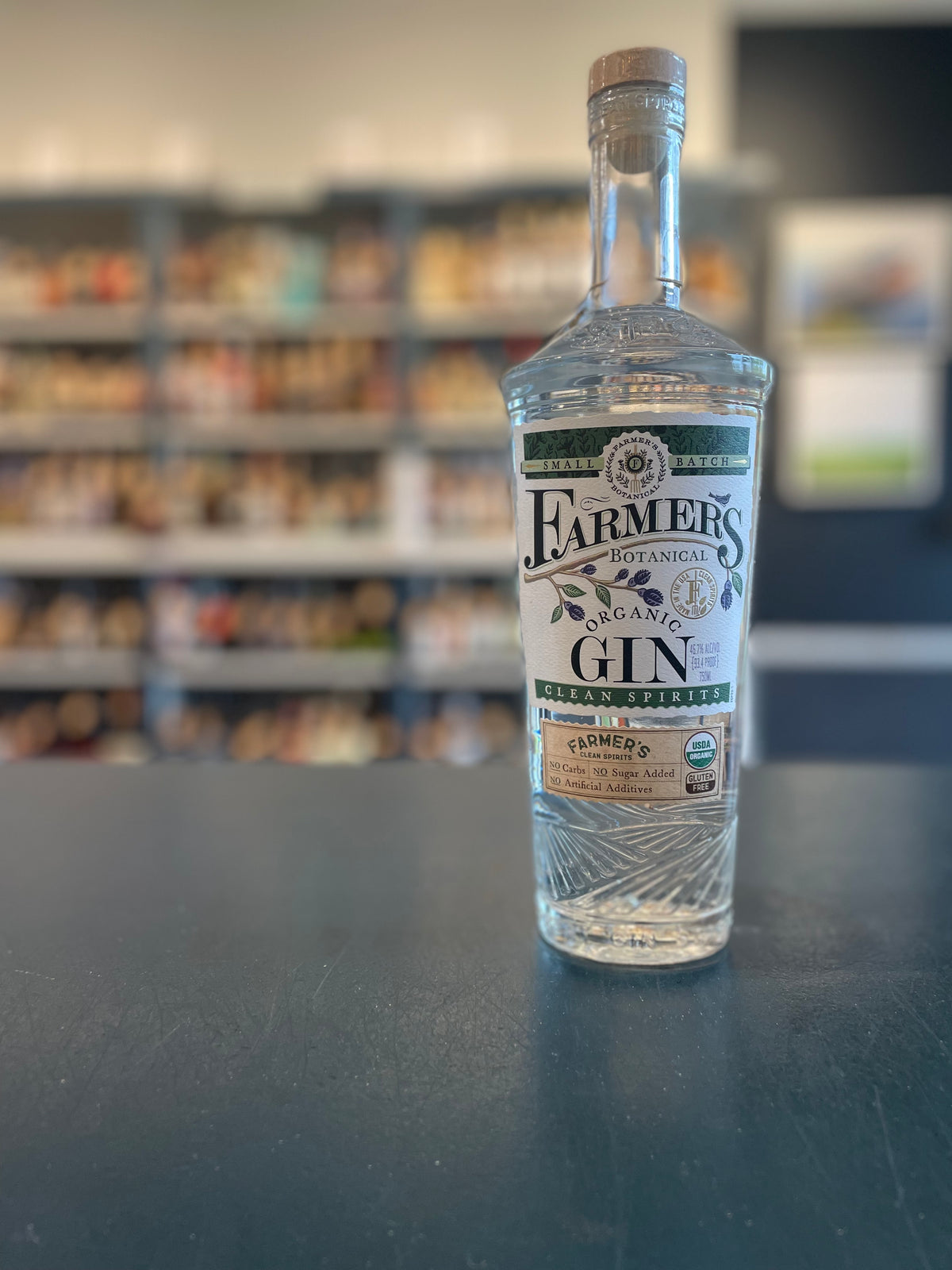 FARMERS BOTANICAL 'SMALL BATCH ORGANIC' GIN — Bogey's Bottled Goods